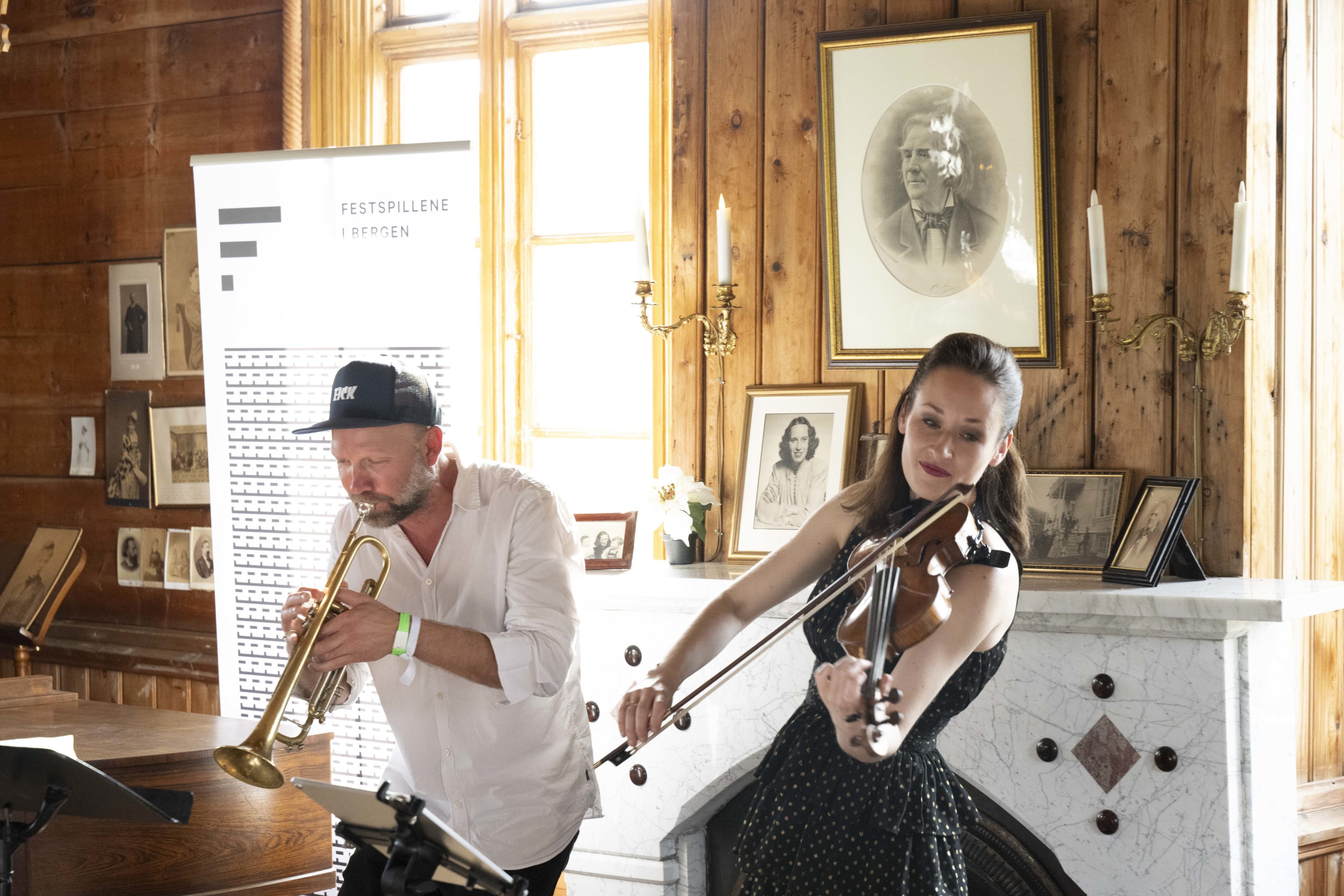 Ragnhild Hemsing m/Mathias Eick og Mats Eilertsen